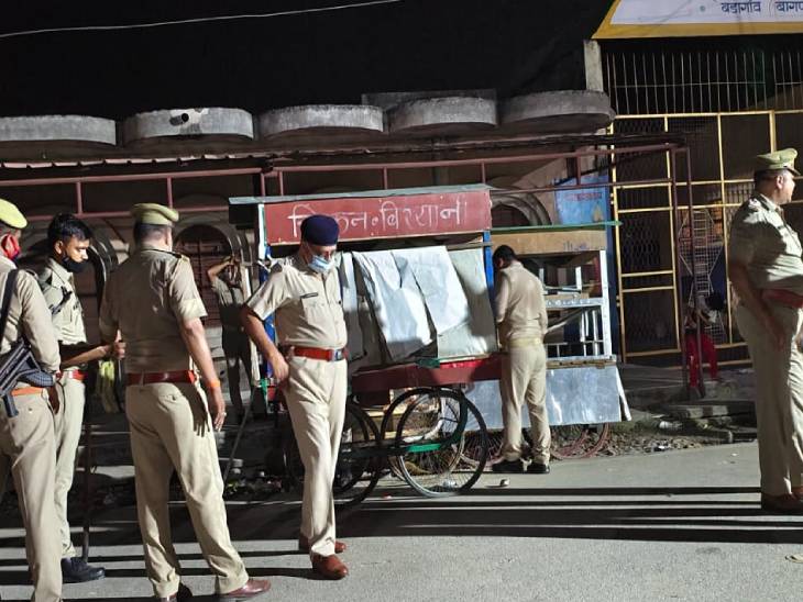 All the markets of Barait submerged, water up to three feet on the ...