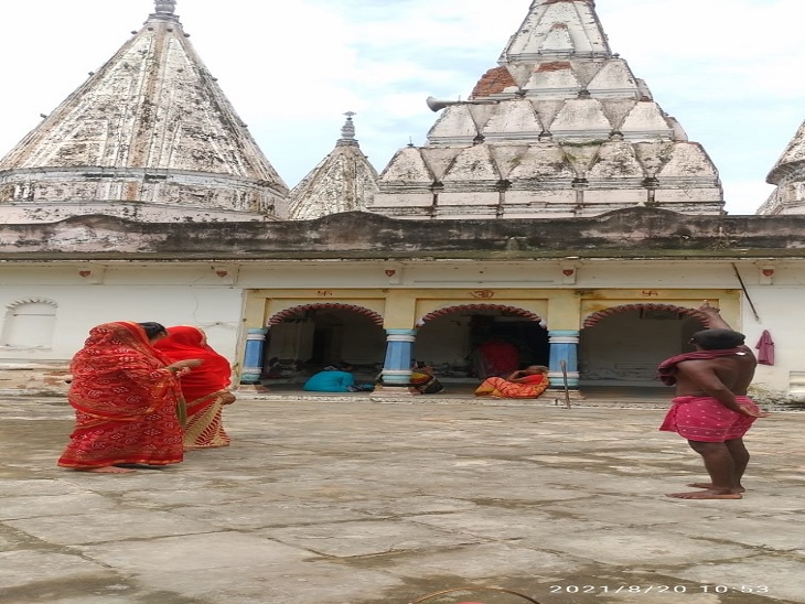 Lightning fell on the historic Shiva temple of Rohtas, dome damaged ...