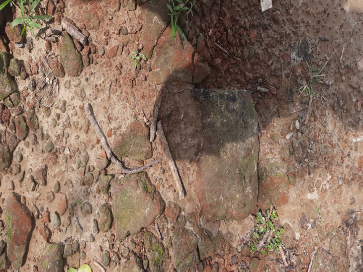 Kushan period stupa and 13th century Shivling found at Chaurichaura ...