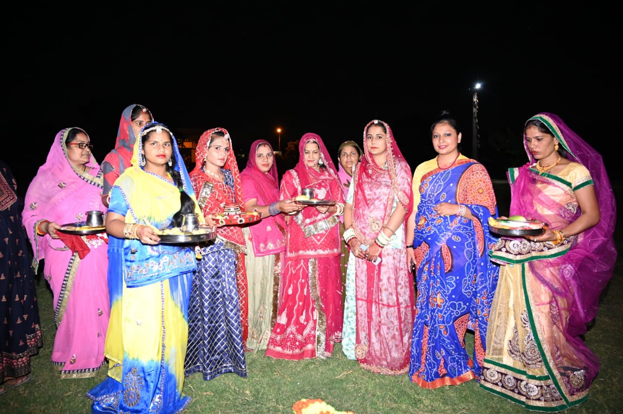 See Teej festival in pictures: Marwari women made sixteen makeups and ...
