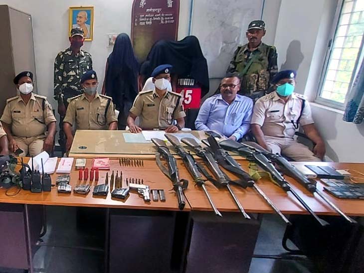 PLFI's two lakh bounty naxal arrested along with his two accomplices ...