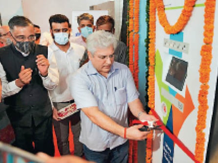 Delhi government will build EV charging plaza at Nehru Place DTC bus ...