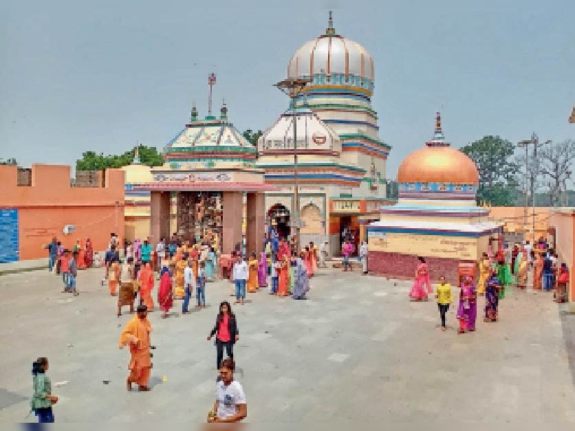 500 years old Mahendranath temple