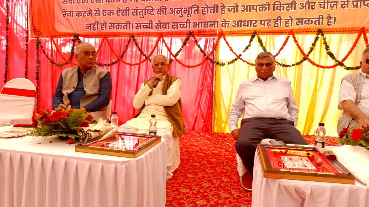 VHP Vice President Champat Rai said, India's head is high in the whole ...