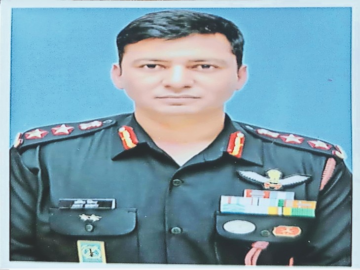 Amit Bisht had hoisted the tricolor on Everest after crossing the snow ...