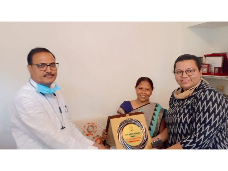 Usha Chaumar told the collector that she knows me by the name of the ...