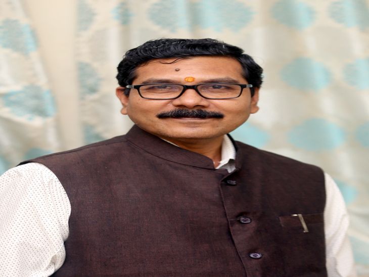 Pro. Rajesh Lal Mehra became the chairman of MP PSC and Krishnakant ...