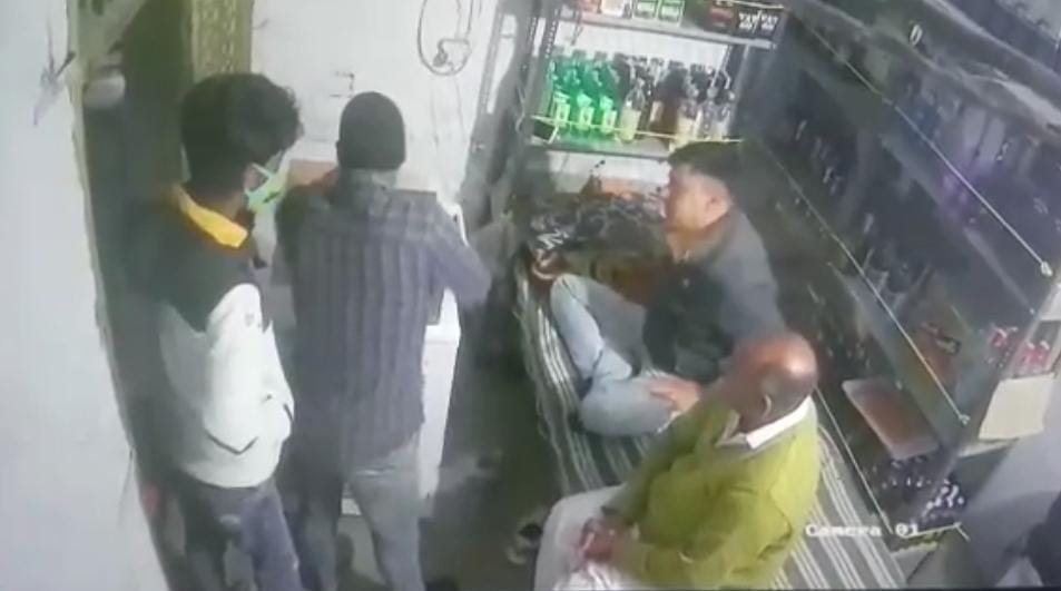 Three miscreants came wearing masks, took six thousand cash, one liquor ...