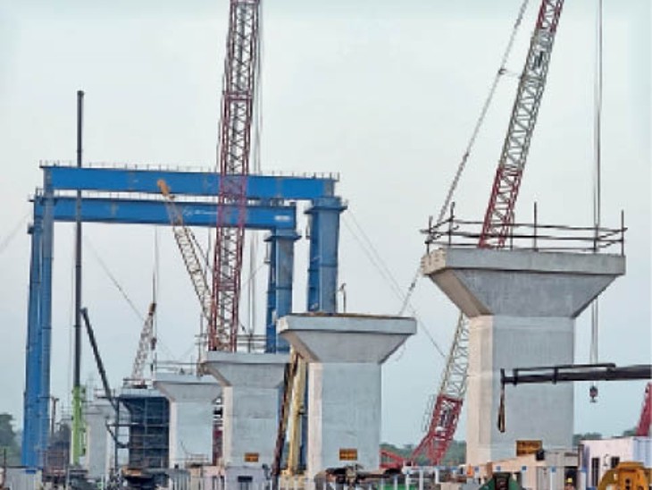 Bullet train project started taking shape, 2900 pile foundation ready, 88 pillars including 3 in ...