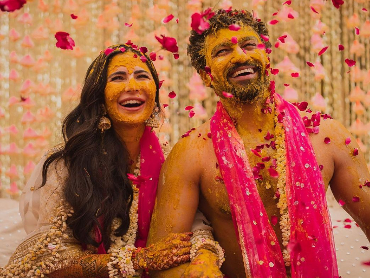 Katrina Kaif Vicky Kaushal Haldi Ceremony Photos Viral | VicKat Wedding ...