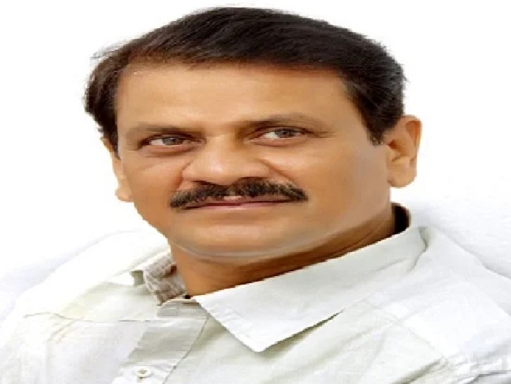 Mumbai Shiv Sena MLA Prakash Surve Obscene Video; FIR Registered ...