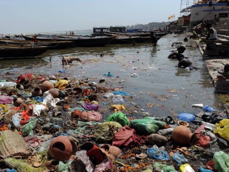 Varanasi- Washing clothes at the Ghat will attract a fine of 5 thousand ...