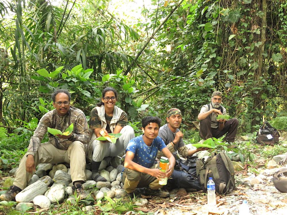 Vidya Venkatesh left a month of lakhs of rupees and went towards the ...