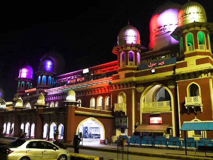 All government buildings were decorated in tricolor, special attraction ...