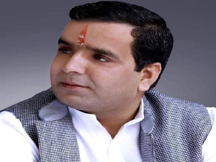 BL Verma is a minister in the Union Cabinet, DP is Bahubali, former MP ...