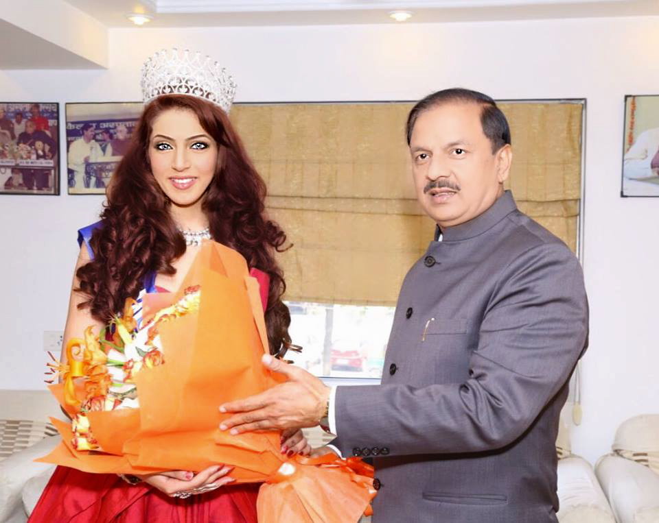 Ishika got fame due to her make-up skills, entered the Guinness Book of ...