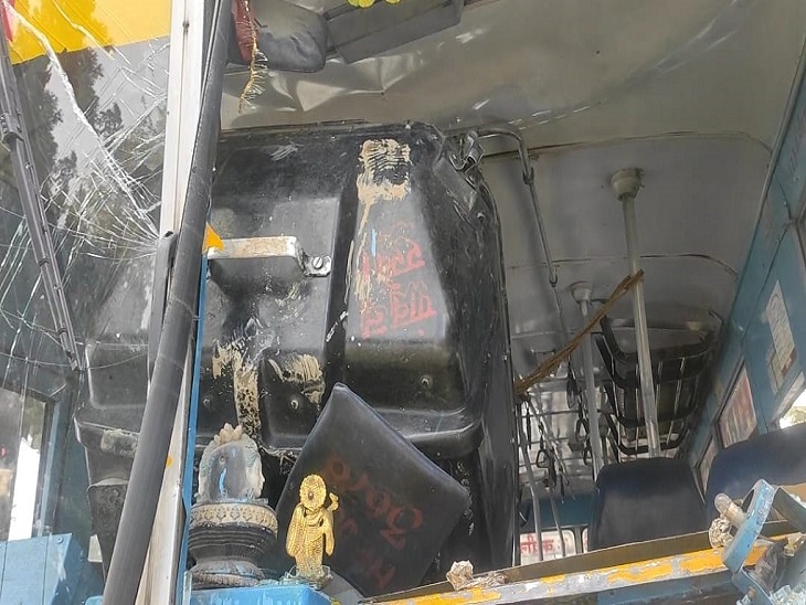 Treatment going on in the regional hospital Theog, accident occurred ...