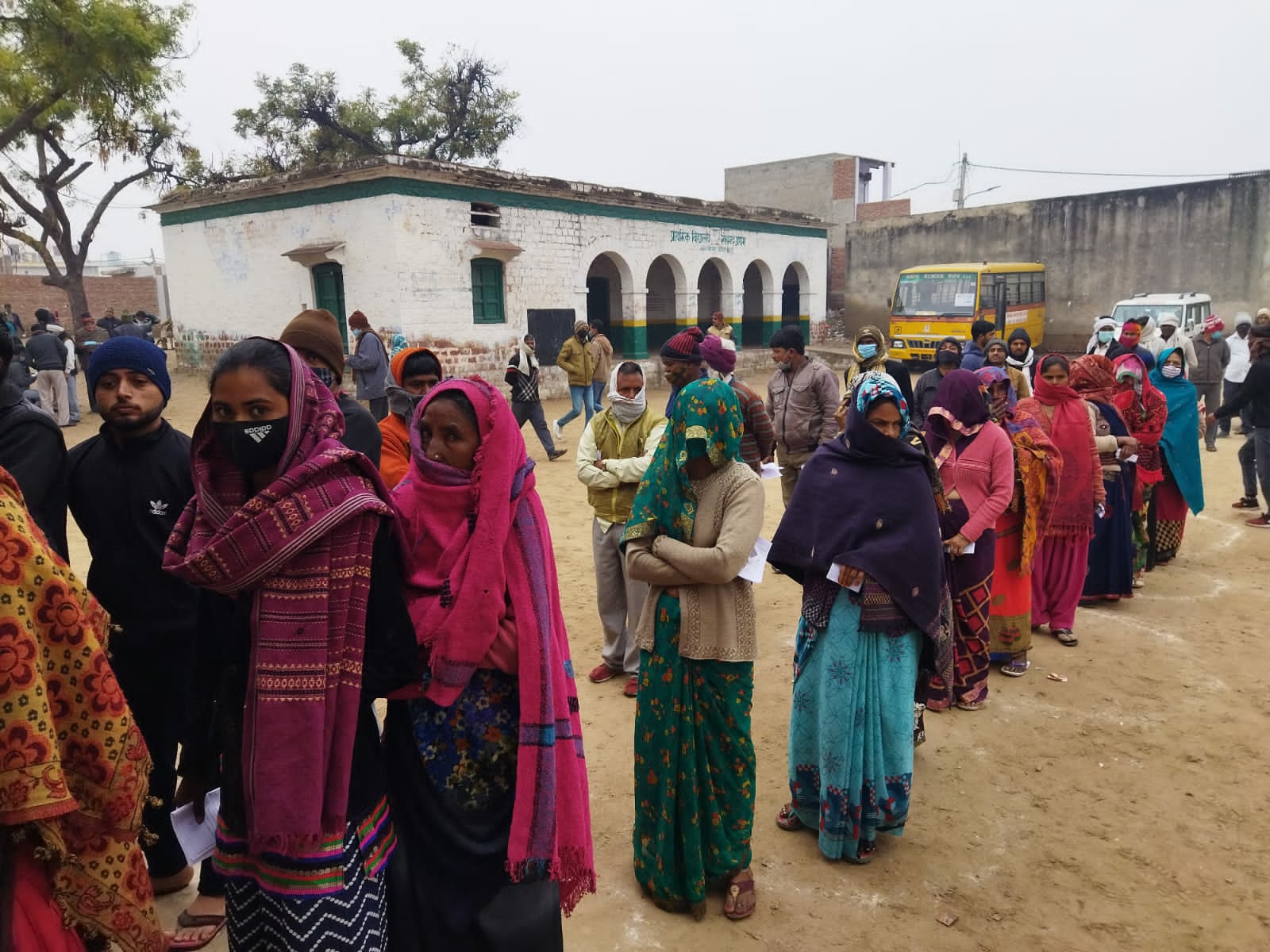 Kheragarh ranked second in the district in voting percentage, Etmadpur ...