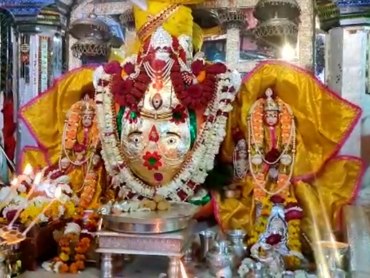 Today on Monday, darshan of Jharkhand Mahadev in Jaipur, devotees ...