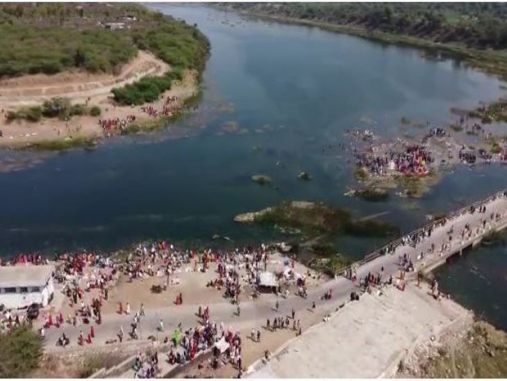 Beneshwar fair filled on Magh Purnima, Mav panthis saw Guru Maharaj ...