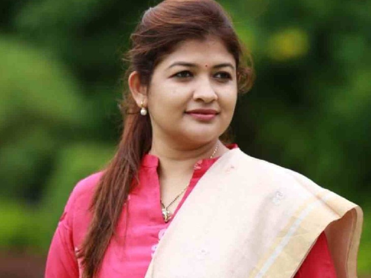 Maharashtra Corona; Case against BJP MLA Shweta Mahale For Violating ...