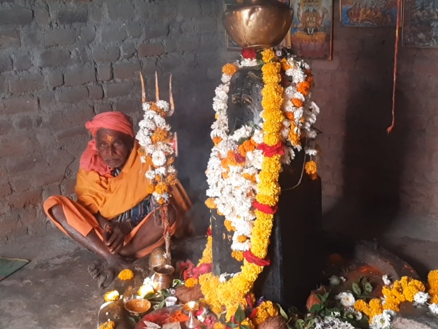 The 1300 year old Shivling found in the excavation was a victim of ...