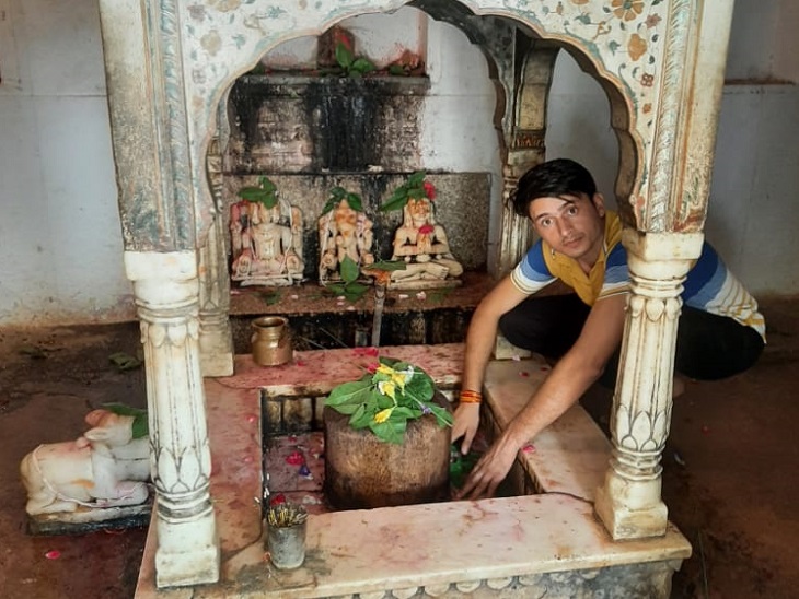 Hundreds of years ago, Shivling of Rudraksh color came out in ...