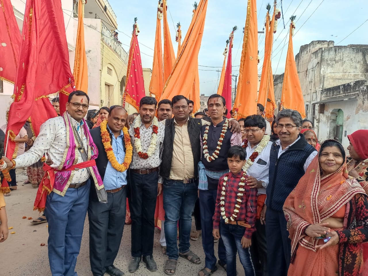 Second batch of 101 pedestrians left for Khatu Dham, Shyam devotees ...