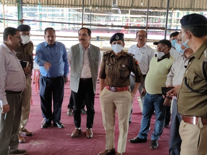 DM visits counting venue in Amroha Guidelines given to employees ...