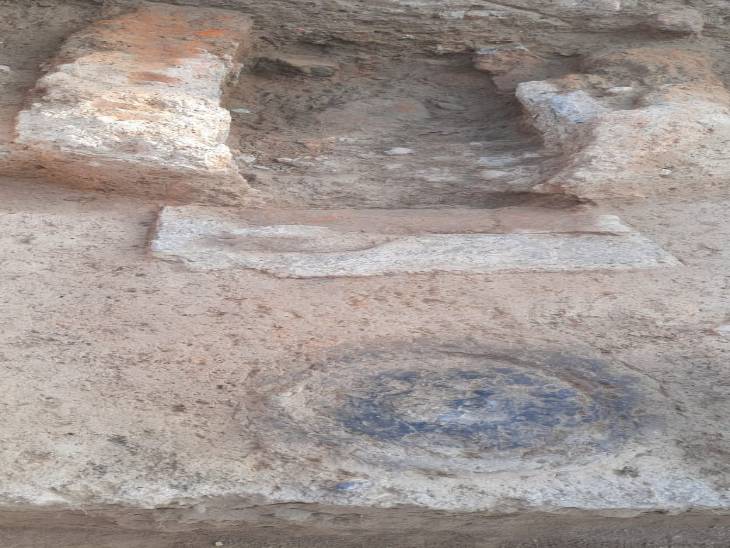 To save the red stone Shivling of Chunar, the archaeologists of ...