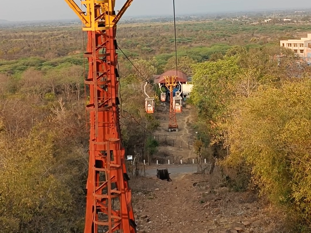 Damage to Maihar Devi temple committee in Satna, administrator kind on ...