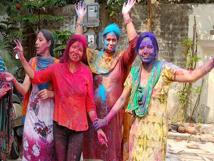 Holi Phaag Festival played at Krishna Colony Karnal; Children were ...