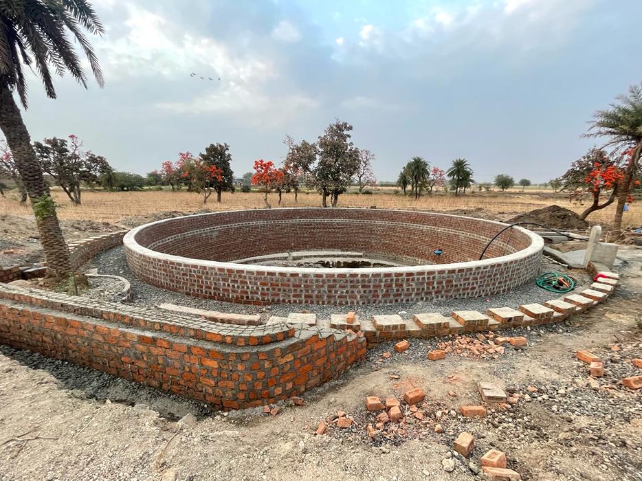 System to save water for 100 years, 34 thousand bricks and 350 sacks of ...