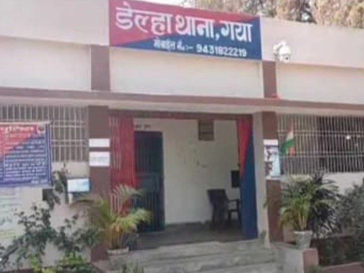 Two drivers attacked by armed goons and carried out the robbery ...