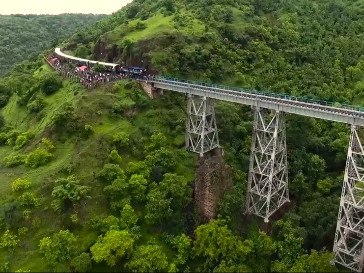 Now the journey of Malwa's most beautiful and heritage train will start ...