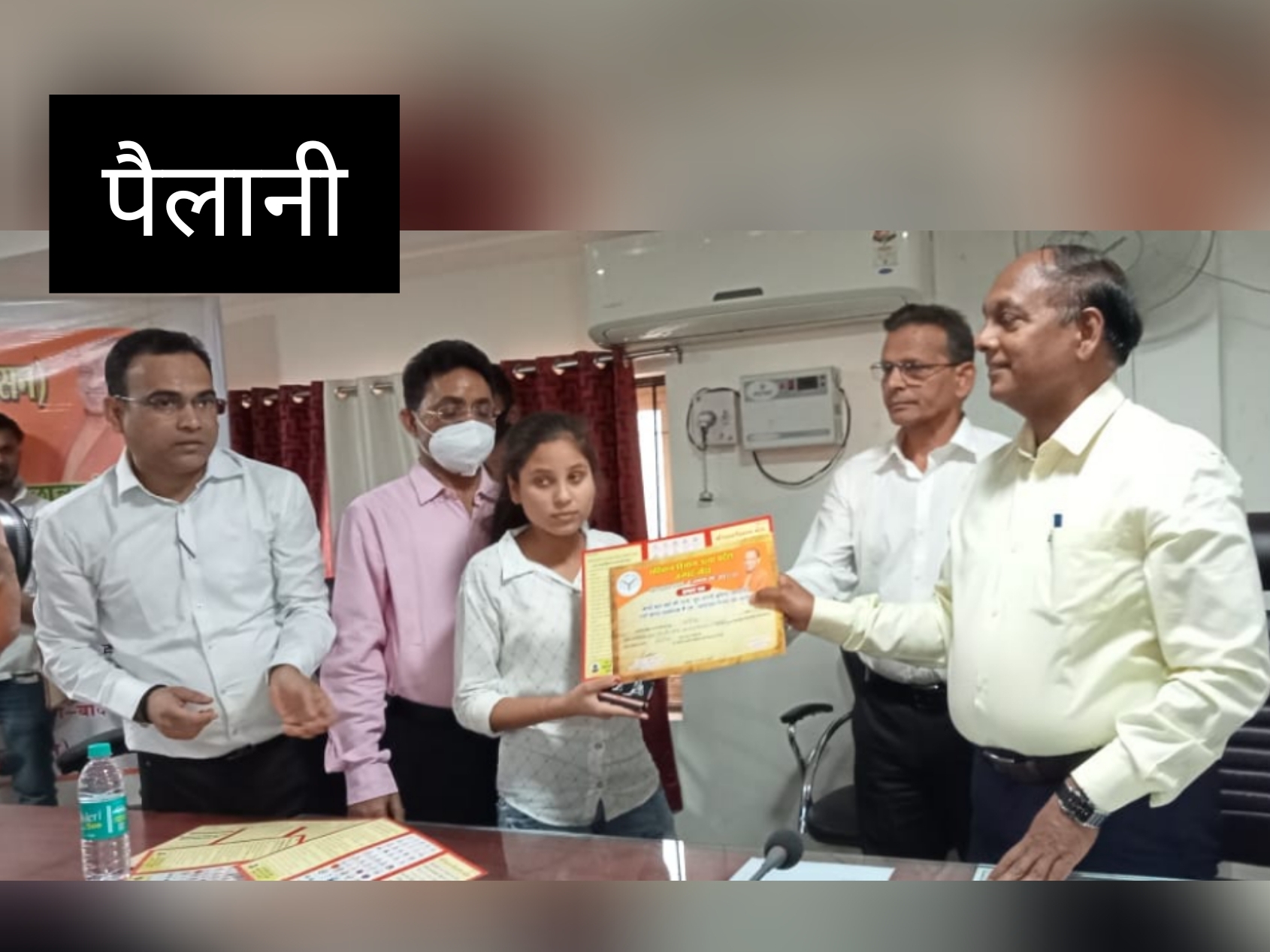 Manisha Dwivedi, a student of Pandit Jawaharlal Nehru Akhand Inter ...