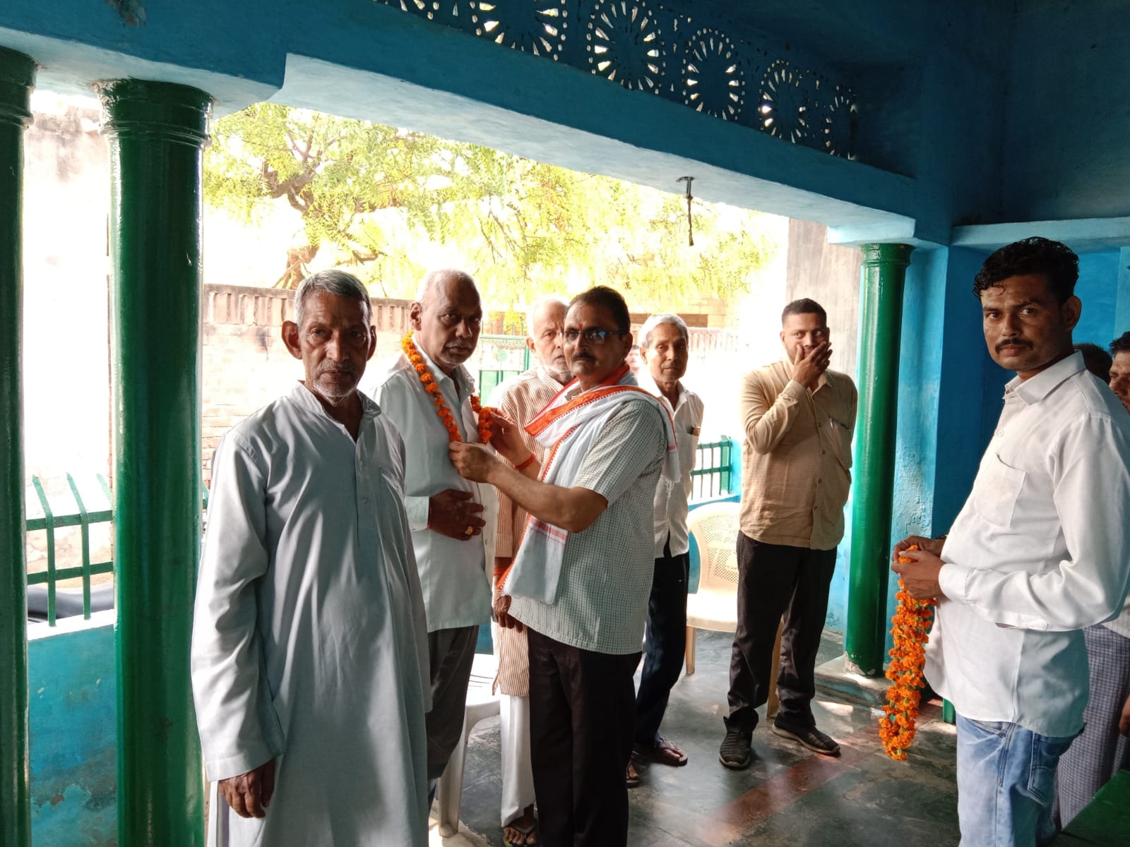 As per the order of the government, free ration distributed by wearing ...