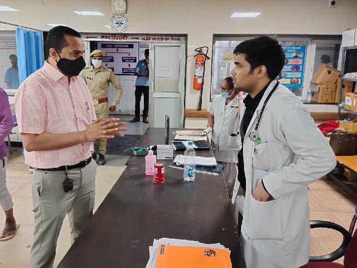 Junior doctors without masks found under commissioner's inspection ...