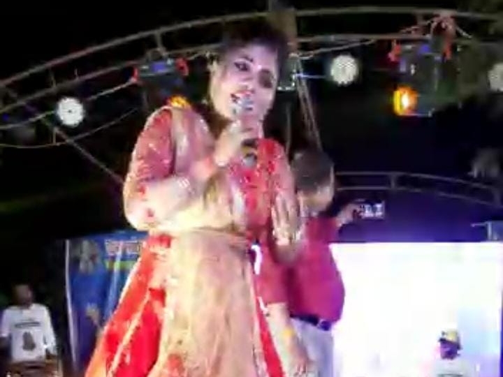 Sing more than one goddess song in Bollywood singer Vaishali, thousands ...