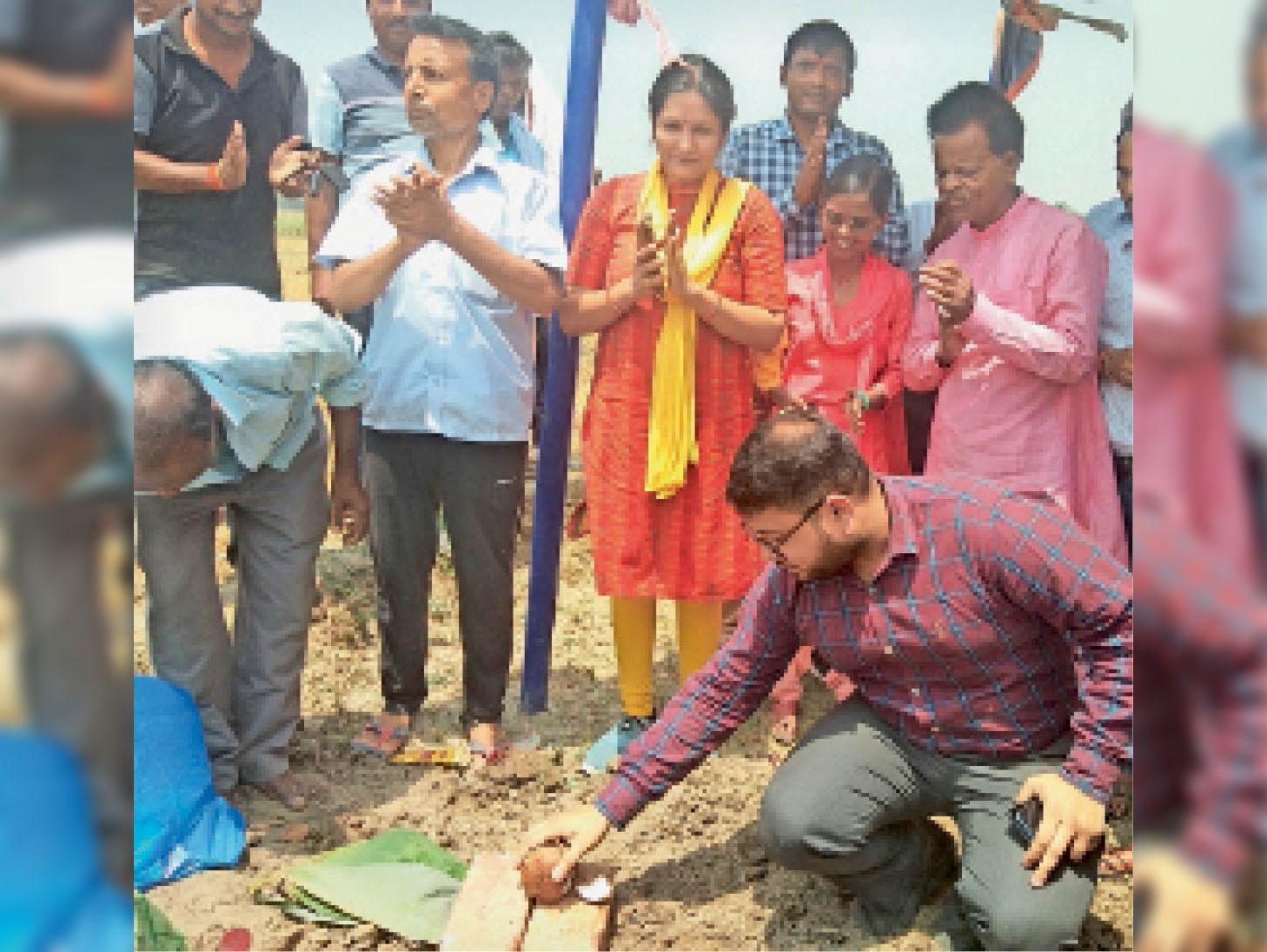 DDC Nitin Kumar Singh laid the foundation stone of Residual Processing Unit | बनेगा खाद: अवशिष्ट ...