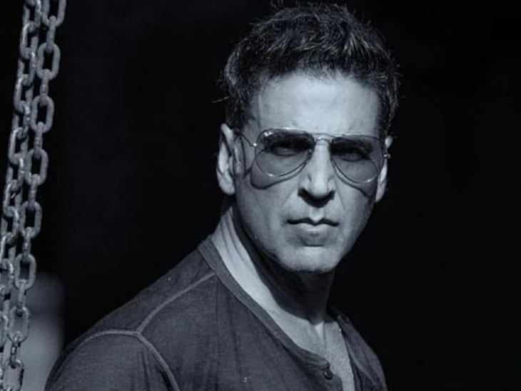 Akshay Kumar wishes fans by sharing video on World Laughter Day, music ...