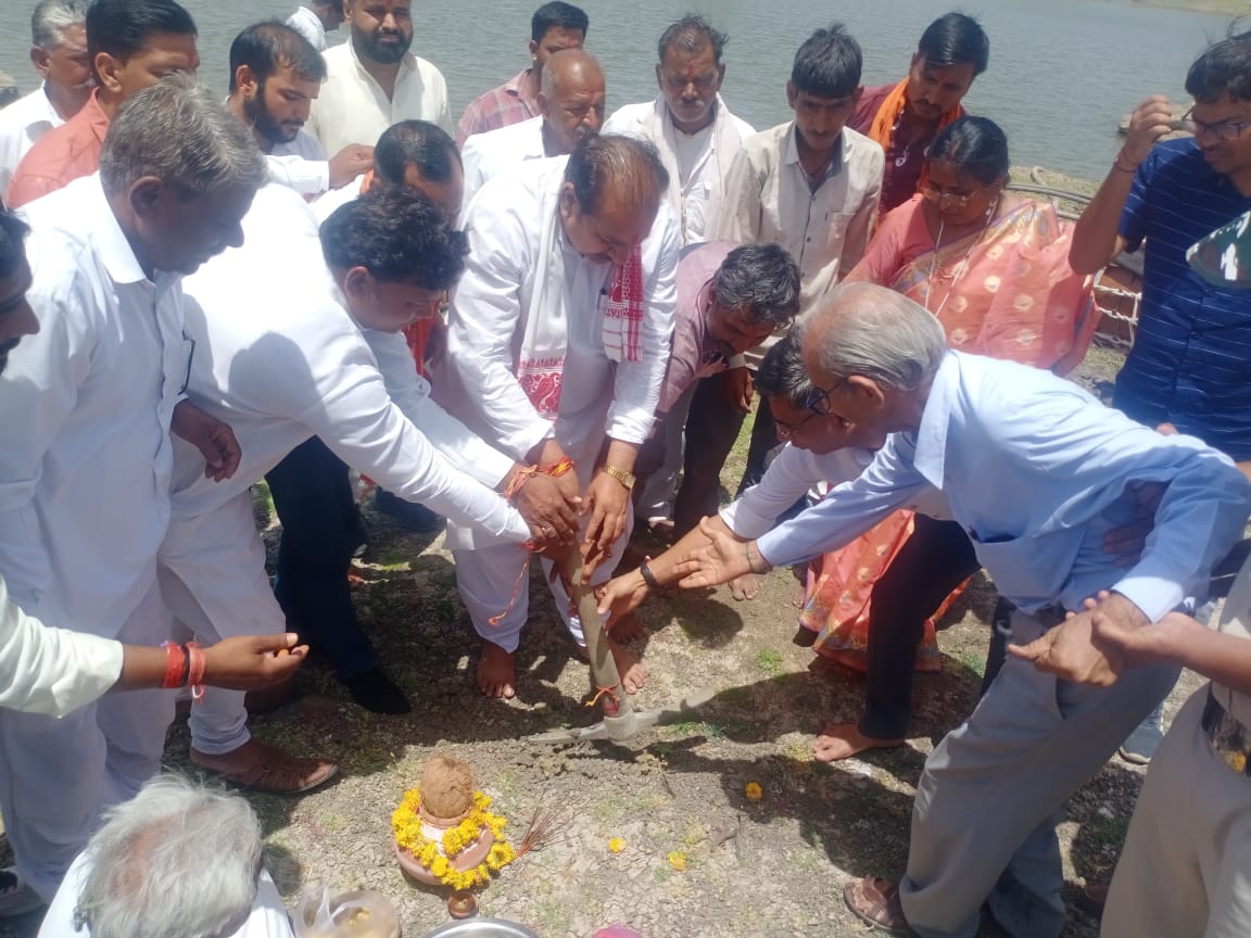 Inauguration of drinking water project work in Bhadwa Mata temple ...