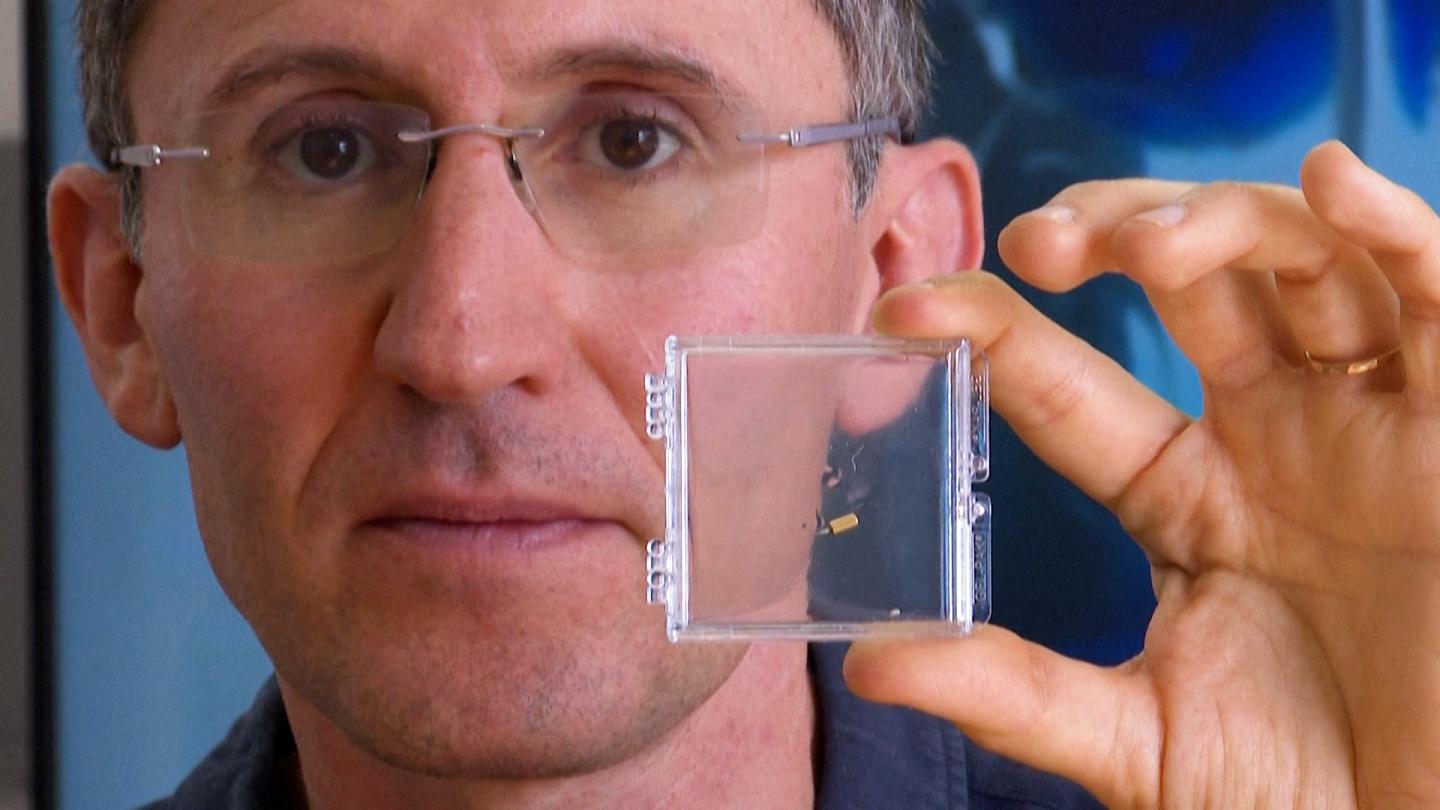 California start-up Bionaut labs sends tiny robots on voyage into ...