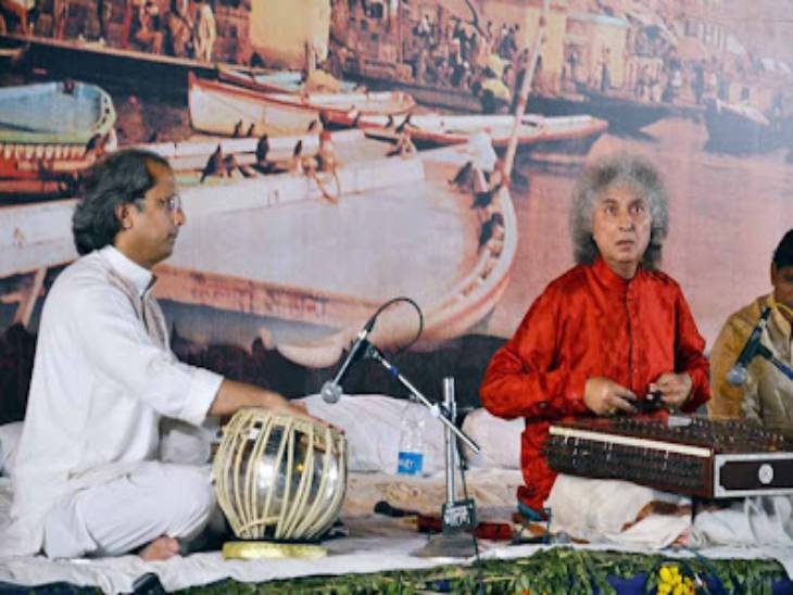 Pandit Ravi Shankar of Varanasi had given Shiv Varma 40 solo concerts ...