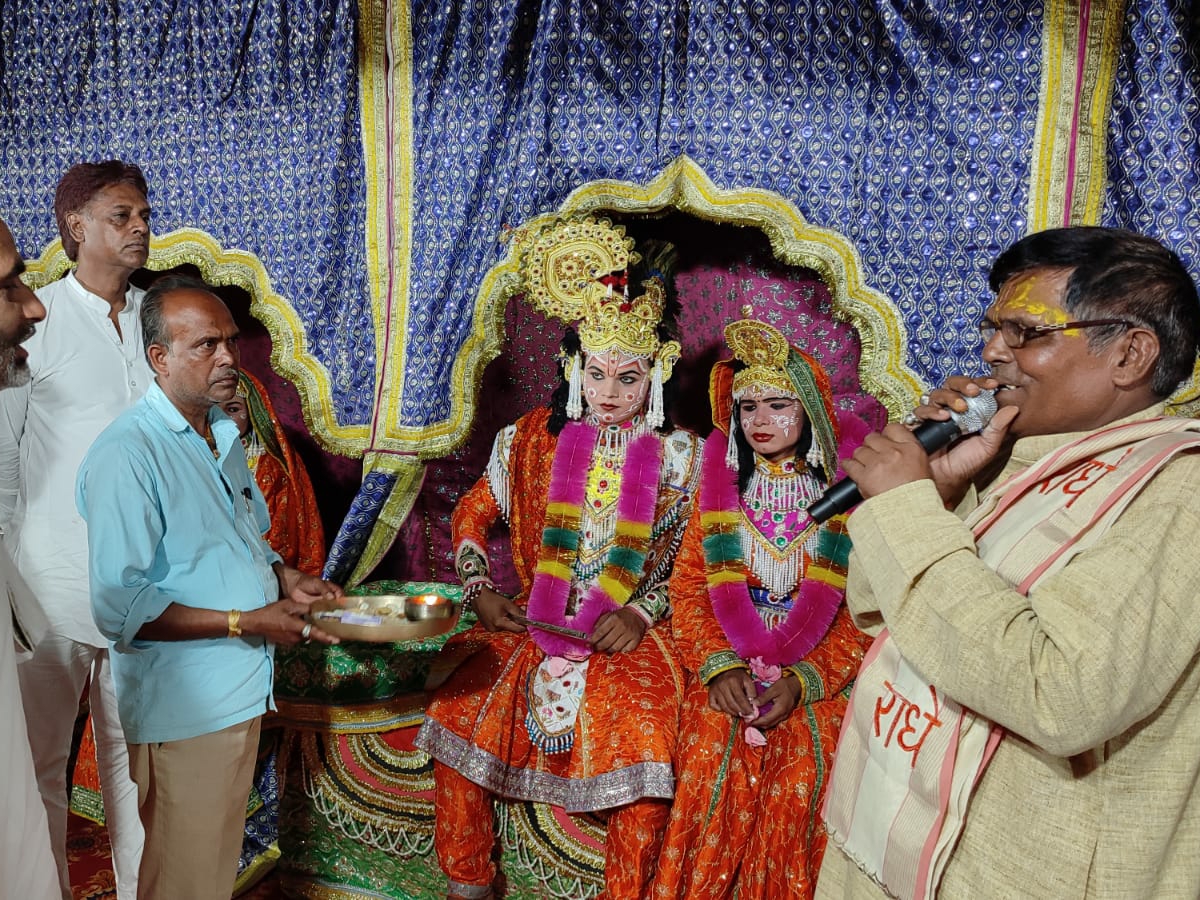 Rasleela started at the Hanuman temple of Bhusawar's Diwan, told about ...