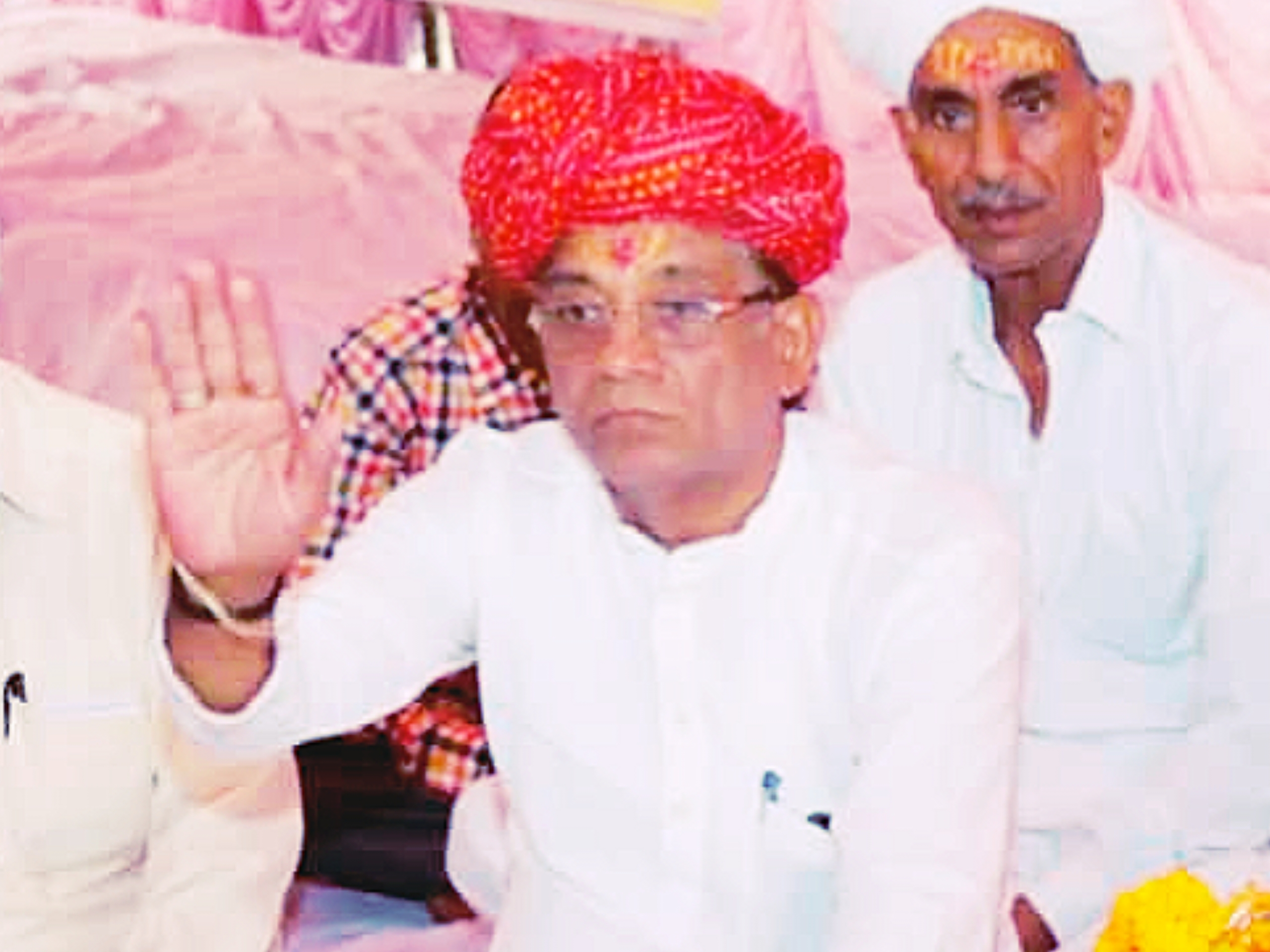 Raniwada BJP leader died of heart attack, MLA Deval paid tribute ...