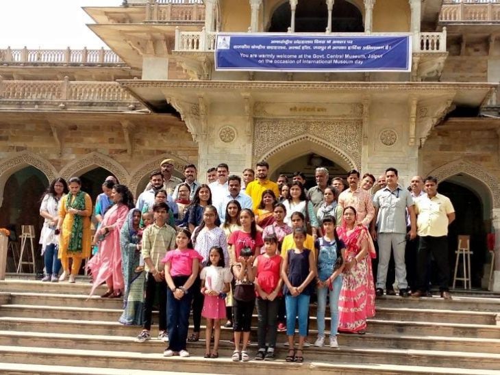 On the occasion of World Museum Day, the exhibition program at Albert ...