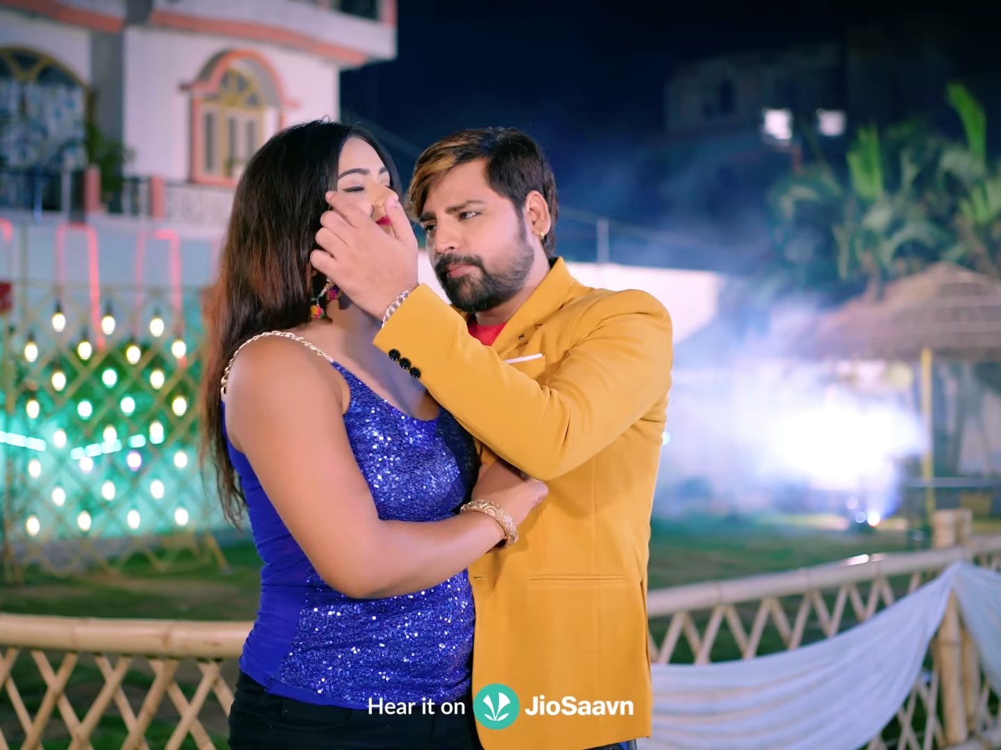 Actress Mahima Singh dancing in a blue dress, scintillating chemistry ...