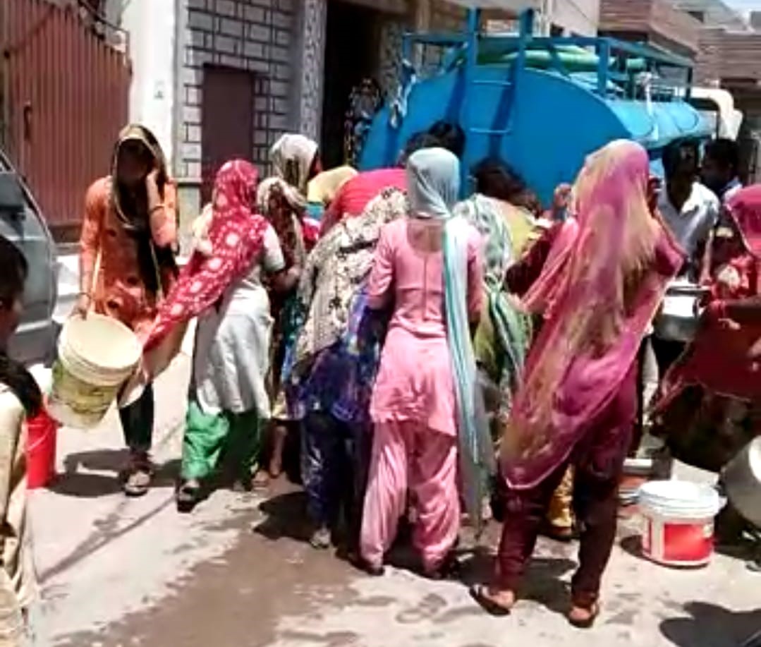 Common bank broken between Sirhind feeder and IGNP, now water crisis in ...
