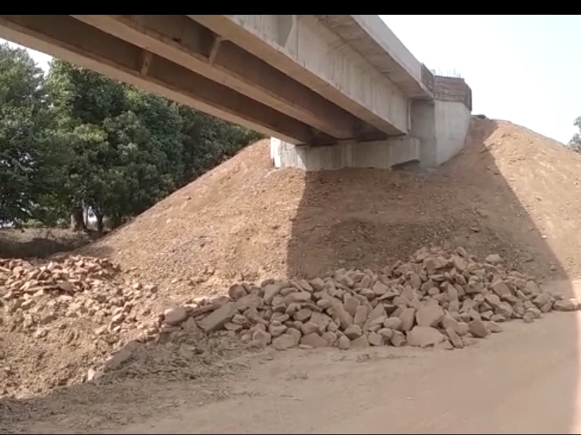 Substandard material is being used in the construction of Pali ...